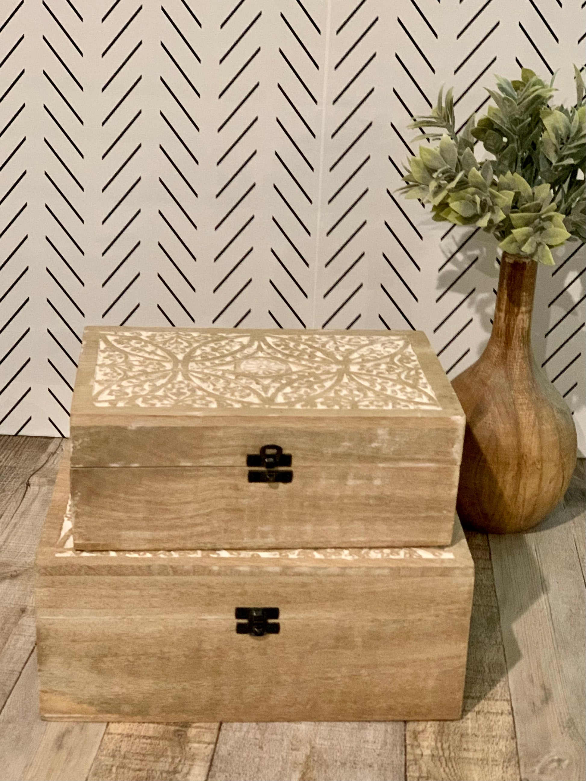 DANNY BOX SET – BarnHill Candles and Decor