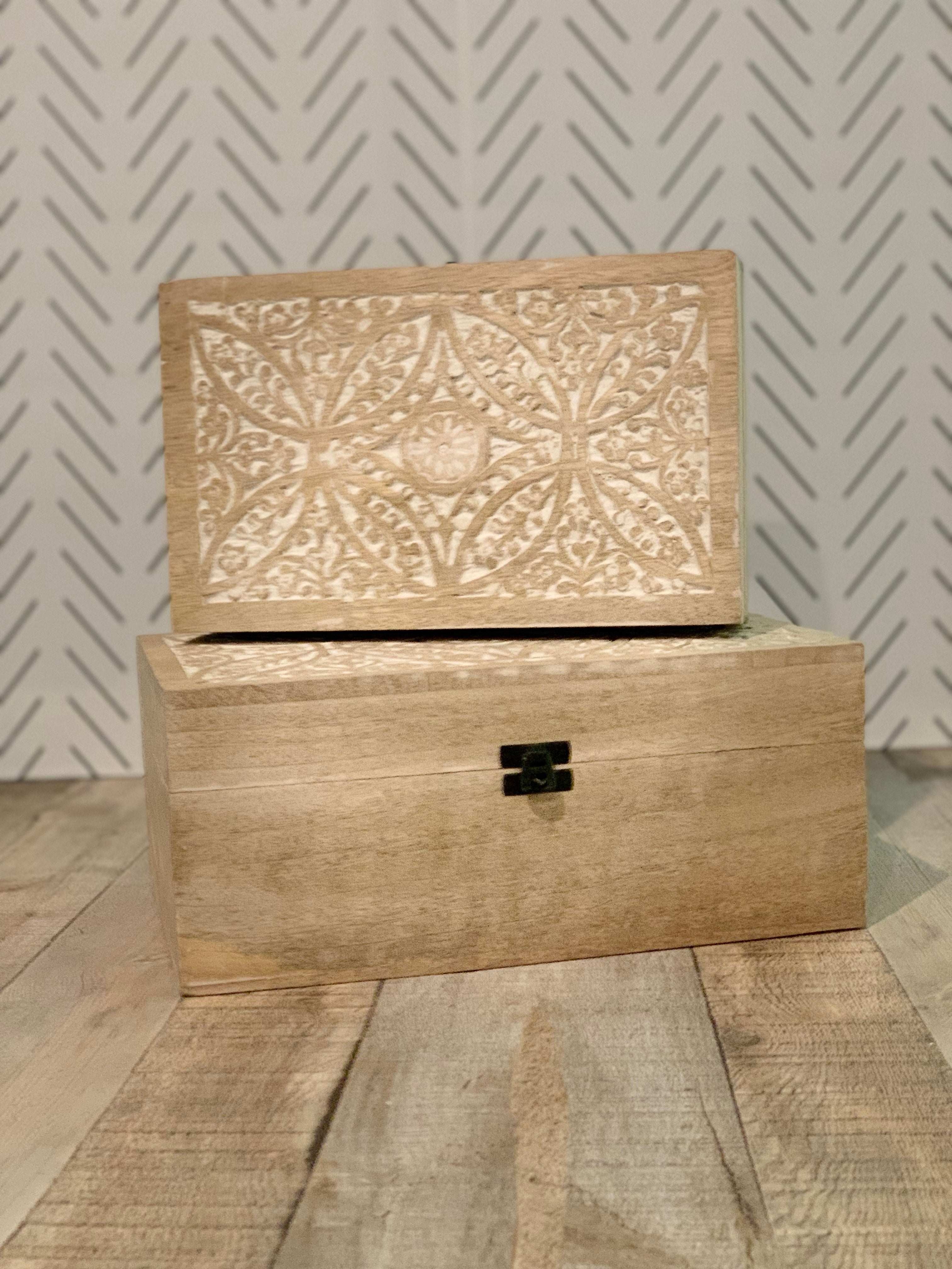 DANNY BOX SET – BarnHill Candles and Decor